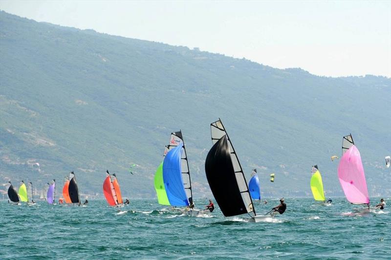 Devoti D-One Europeans heading to UK waters