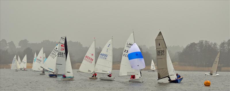 Tim Hemsley's funeral and memorial race at Frensham