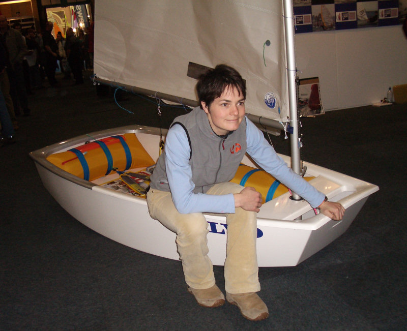 Girls Power to the Optimists