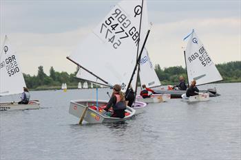 Optimists at Bowmoor Sailing Club's Oppy Camp