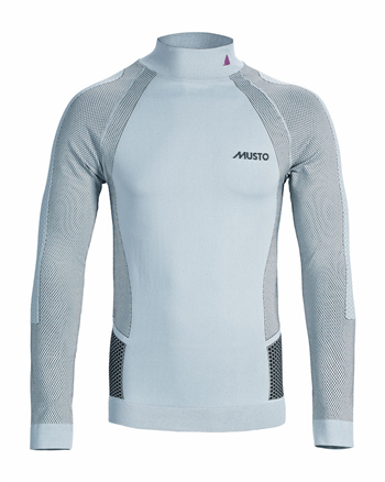 MUSTO Active Base Layer Top on YachtsandYachting.com